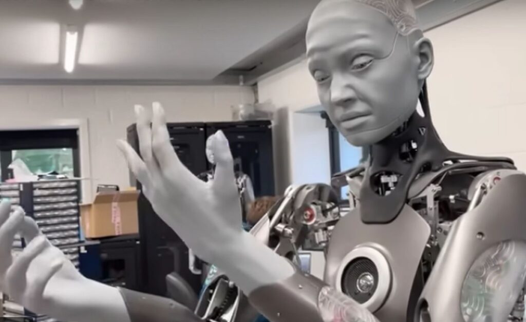 Robot humanoïde Ameca : caractéristiques, applications et implications des humanoïdes de chez ...